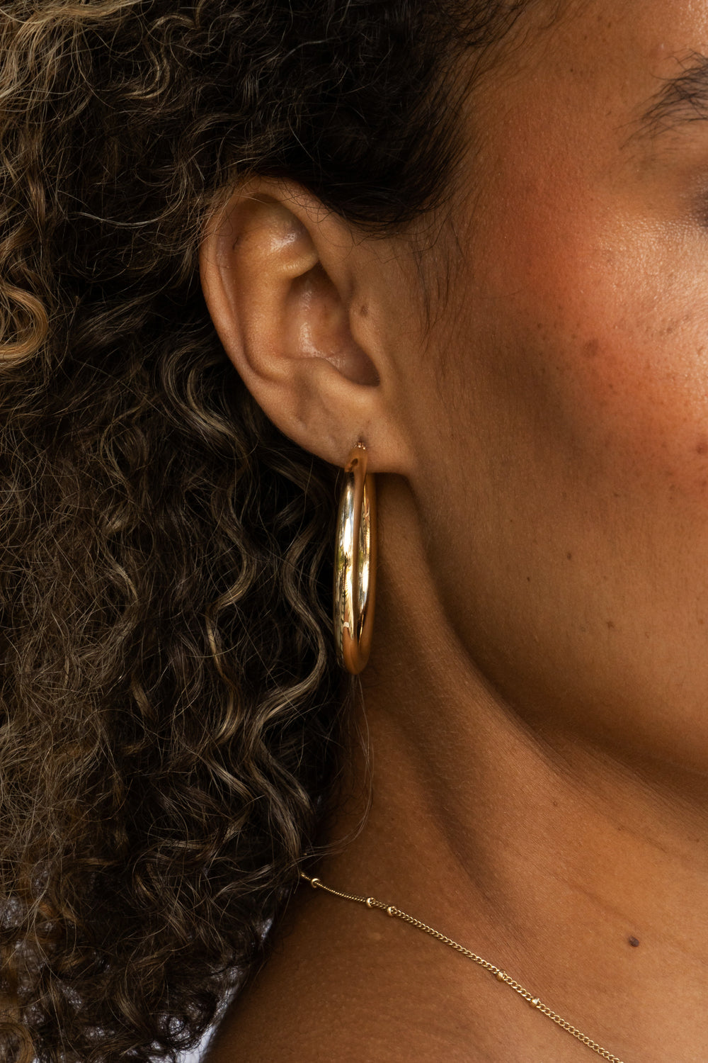 Medium Tube Hoops | Women's 14K Gold Earrings